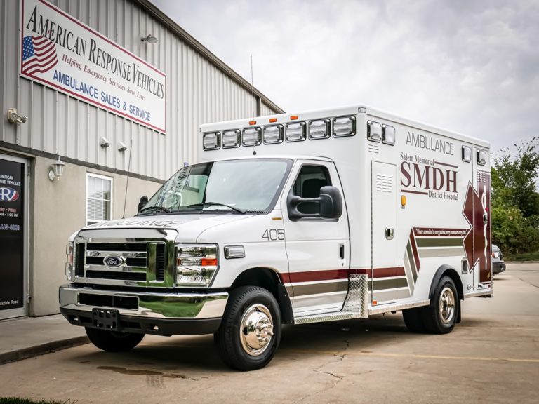 2019 Salem Memorial District Hospital Custom Ford Ambulance - American ...