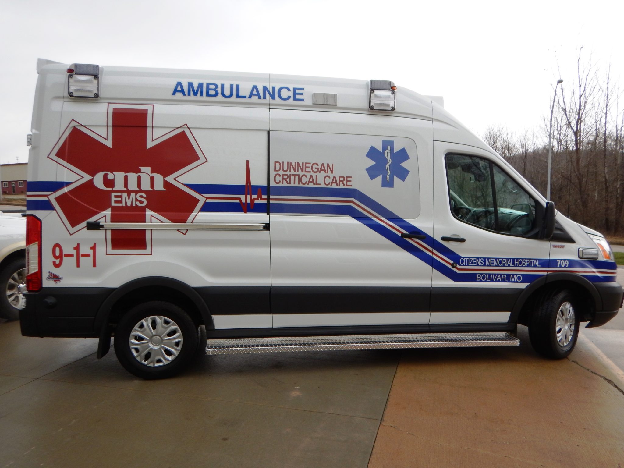 2018 Citizens Memorial Hospital Custom Van Transit Ambulance - American ...