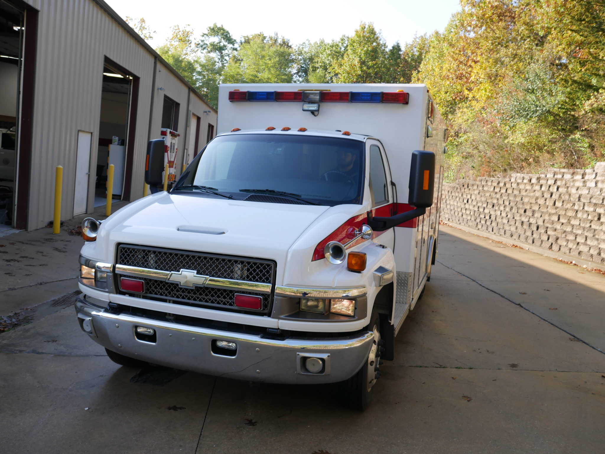 2009 Chevy Medium Duty Custom Ambulance - American Response Vehicles