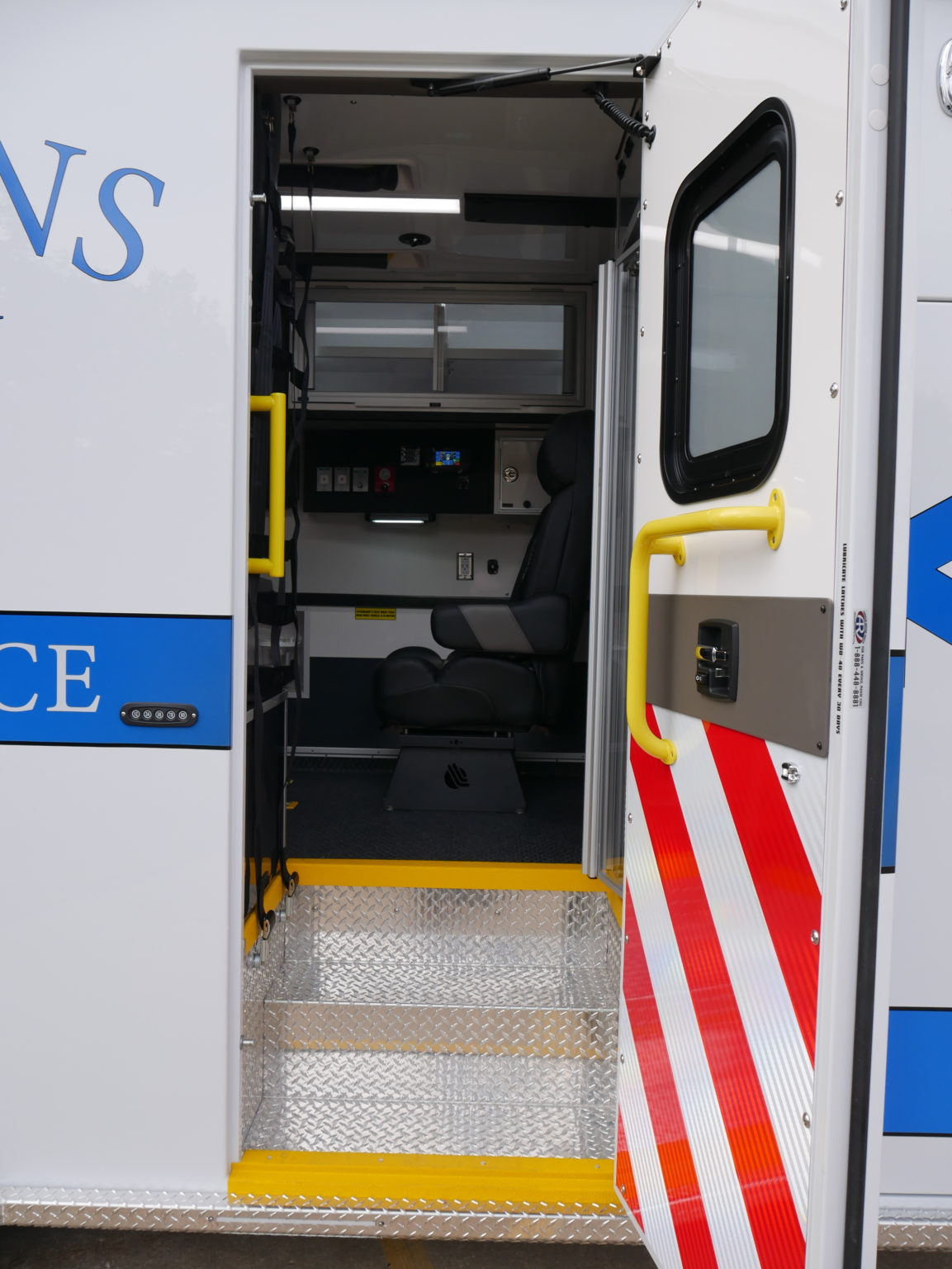2020 Stevens County EMS Type I Custom Ambulance - American Response ...