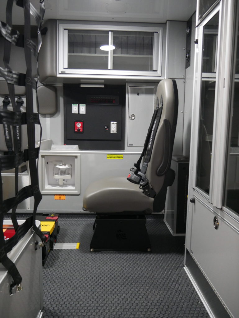 2021 United Medical Response Ford Type III Custom Ambulance - American ...