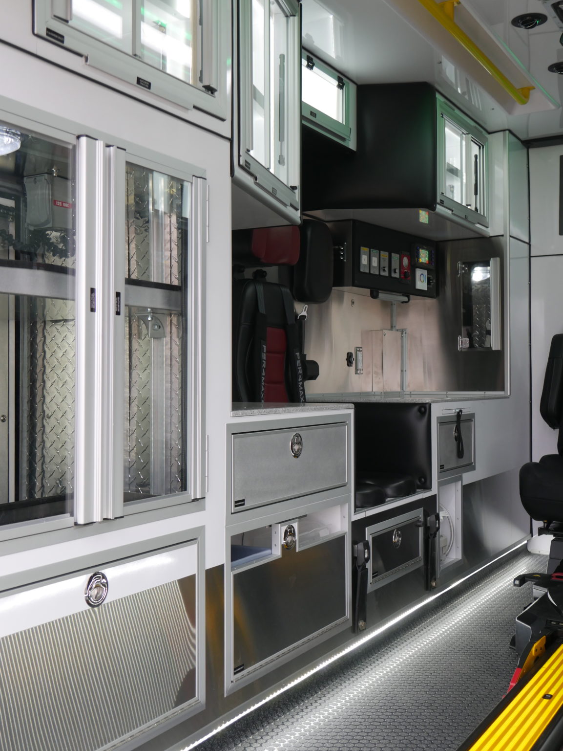 2020 United Medical Response Ford Type I Custom Ambulance - American ...