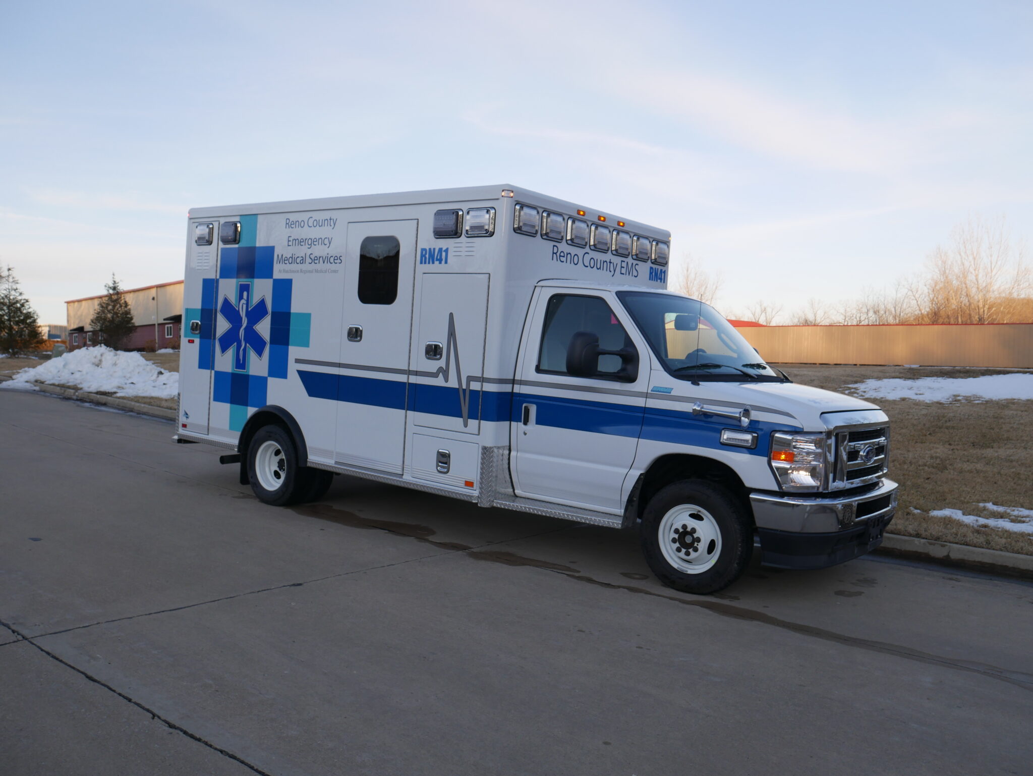 2022 Reno County EMS AEV Traumahawk Ford E450 Type III Custom Ambulance ...