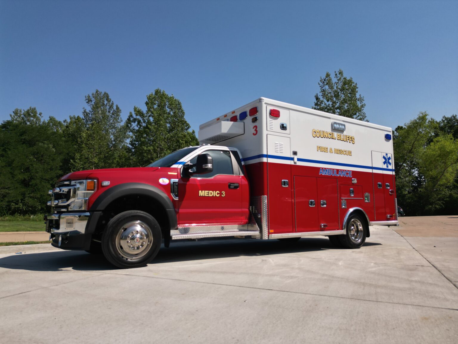 2023 Council Bluffs Fire Department AEV Traumahawk Custom Ford F-550 ...