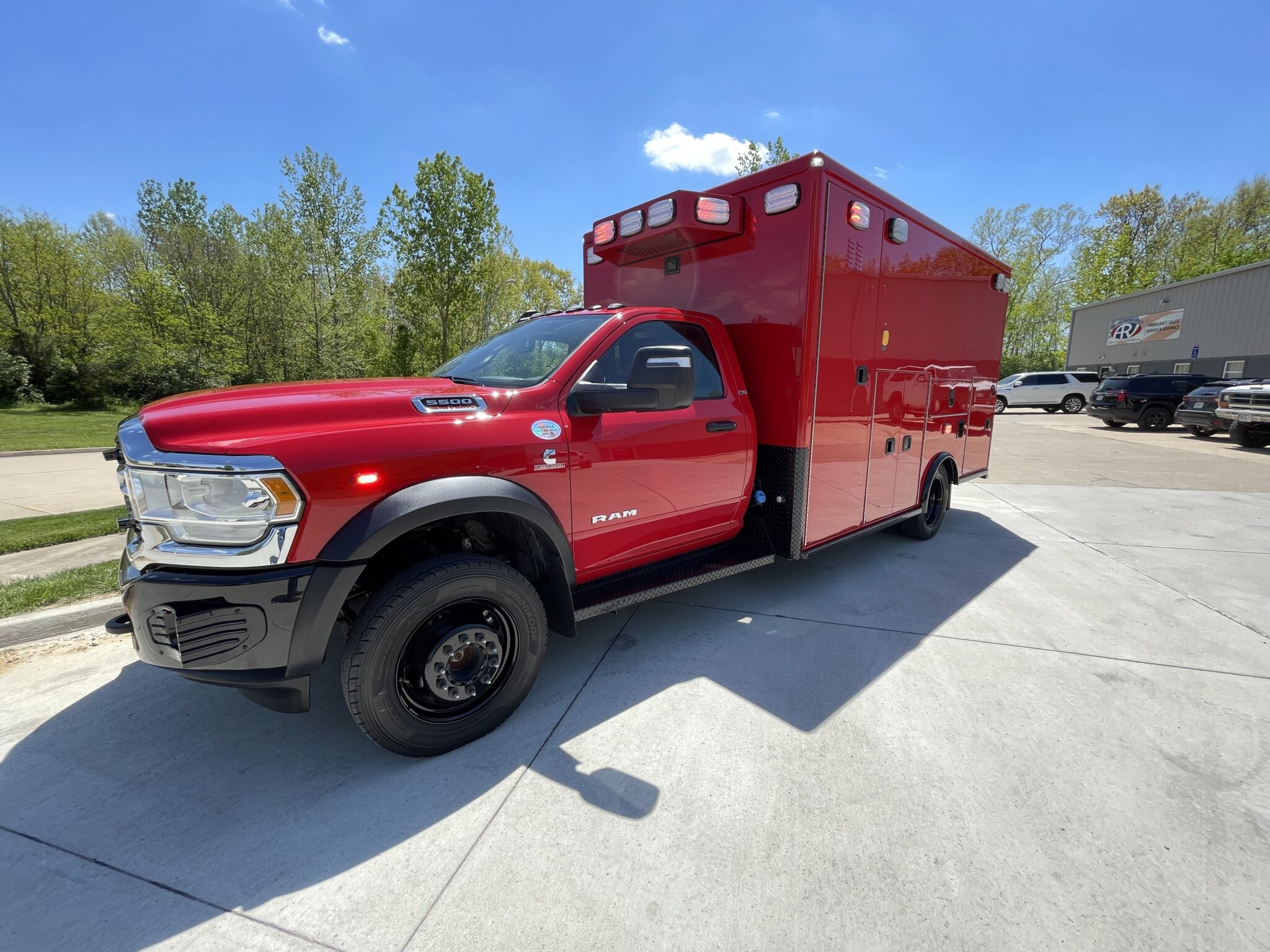 Used Ambulances | American Response Vehicles