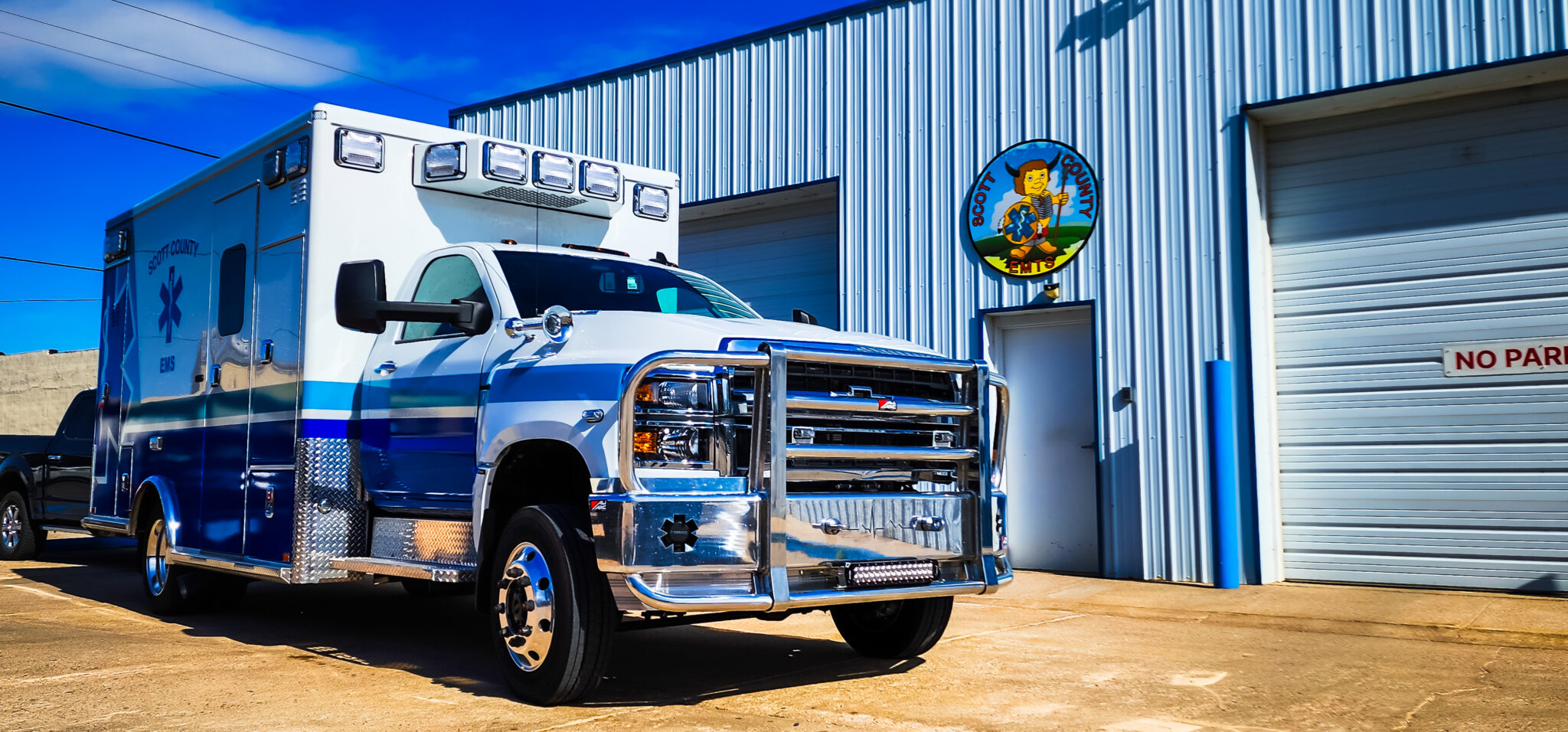 2022 Scott County EMS Type I AEV Traumahawk Chevrolet Custom Ambulance ...