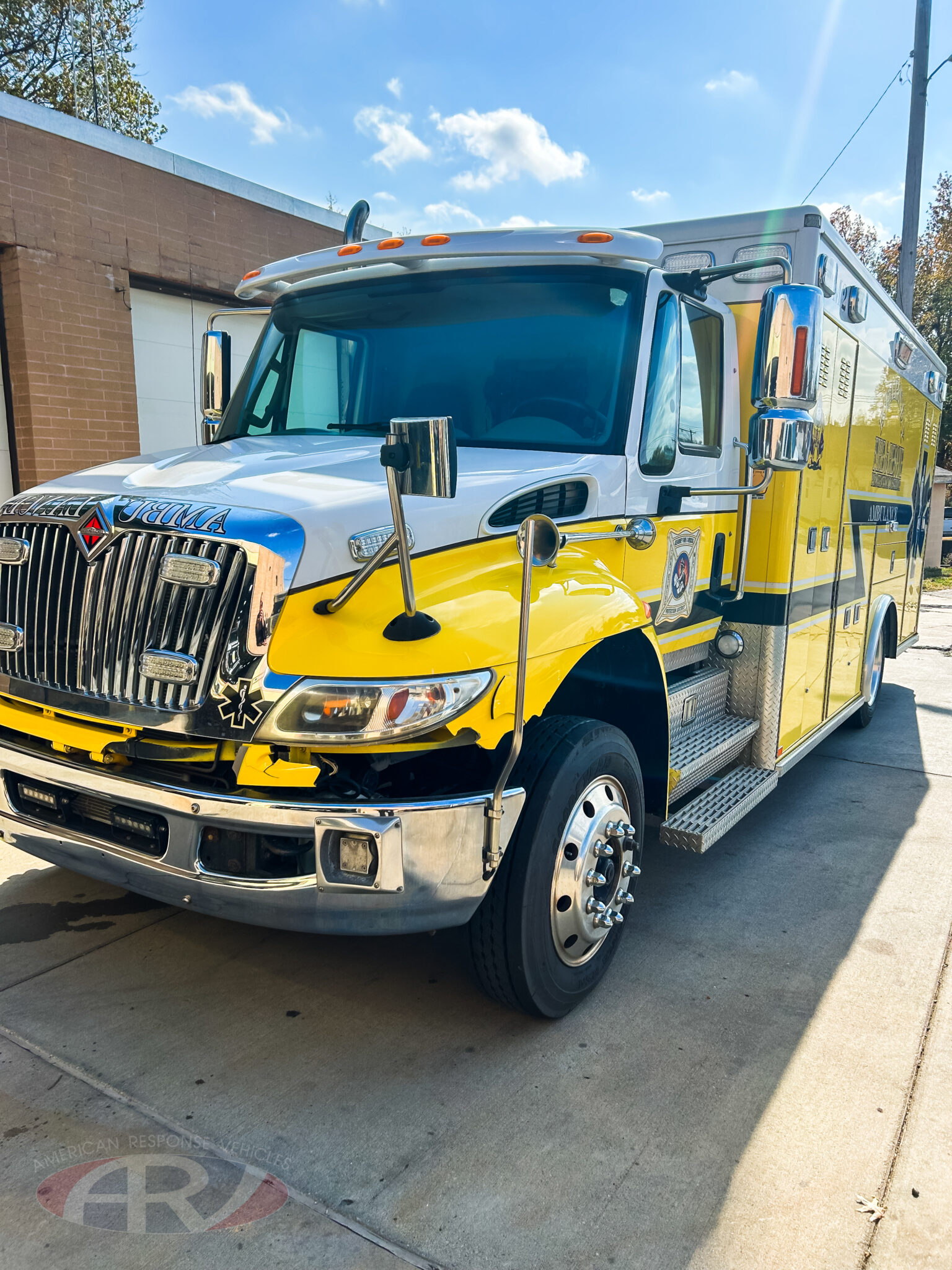 Used Medium Duty Ambulance for Sale: Reliable and Versatile - American ...
