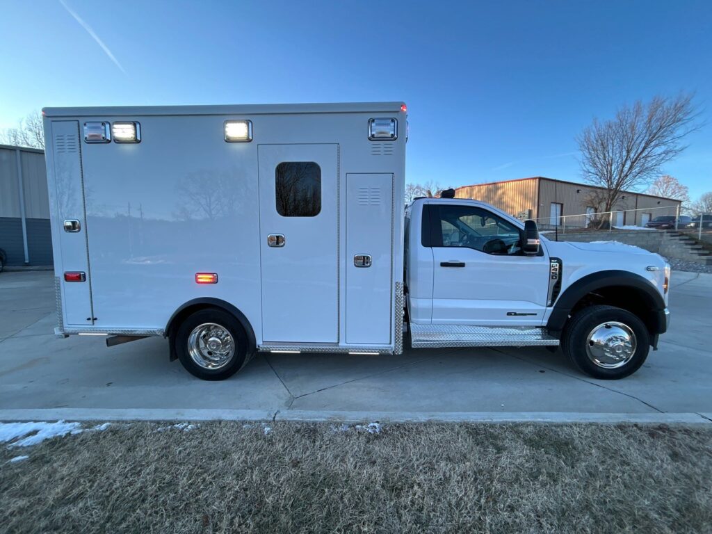 2024 United Life Care Ford Type I AEV Traumahawk Custom Ambulance ...