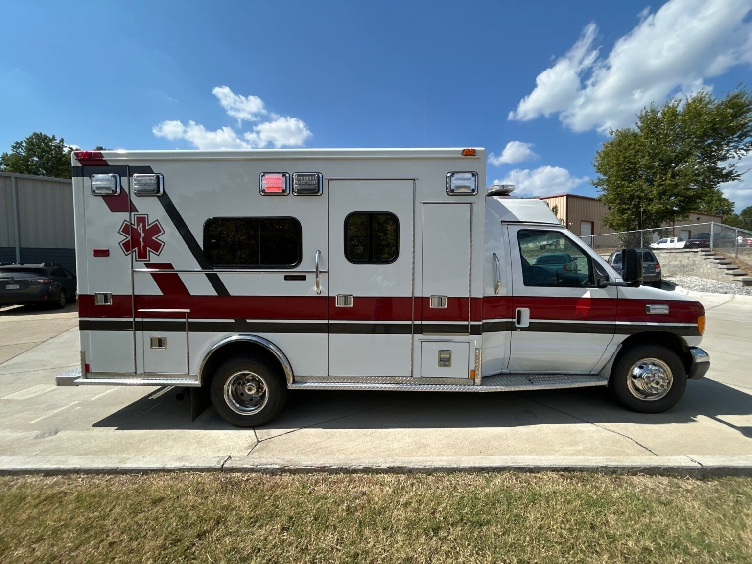 Used Medium Duty Ambulance for Sale: Reliable and Versatile - American ...